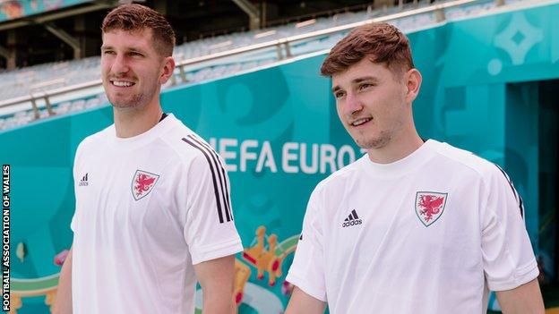 David Brooks cancer diagnosis left Wales squad in 'complete shock ...