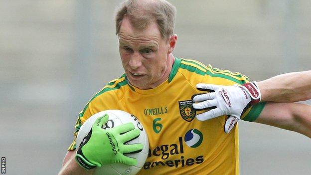 Donegal boosted by return of defender Anthony Thompson - BBC Sport