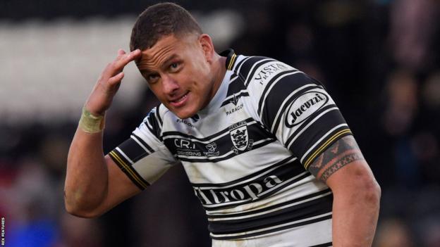 Kane Evans: Hull FC prop leaves club to return to Australia - BBC Sport