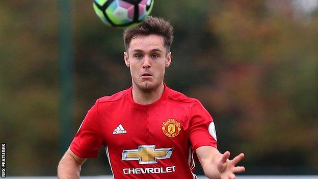 Joe Riley: Sheffield United sign Manchester United full-back on loan ...
