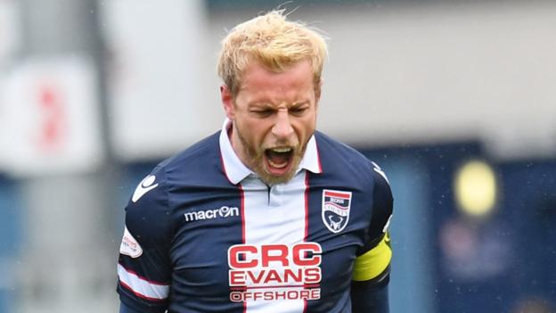 Andrew Davies: Defender signs new two-year deal at Ross County - BBC Sport