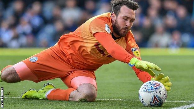 Josh Lillis: Barrow sign ex-Rochdale goalkeeper as player-coach - BBC Sport