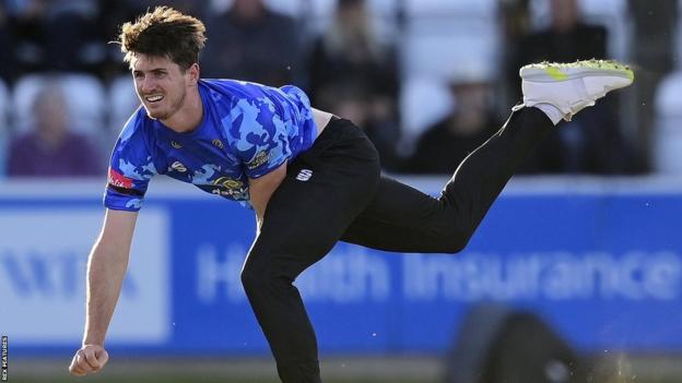 George Garton: Warwickshire sign Sussex paceman on three-year contract ...