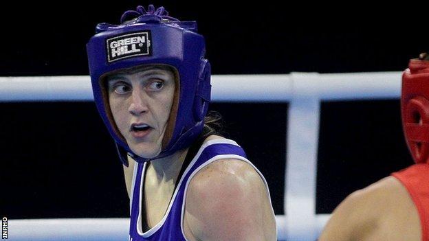 Michaela Walsh and Amy Broadhurst guarantee European medals with ...