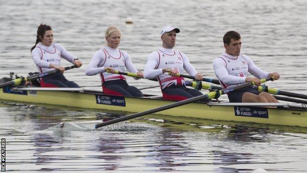 Pam Relph: History-making Paralympic rower announces retirement - BBC Sport
