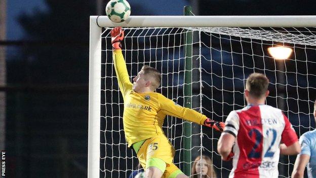 Gareth Deane: Coleraine sign goalkeeper from Linfield in loan deal ...