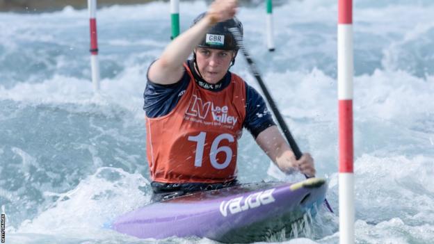 Canoe Slalom World Cup: Kimberley Woods wins kayak cross gold in Prague - BBC Sport