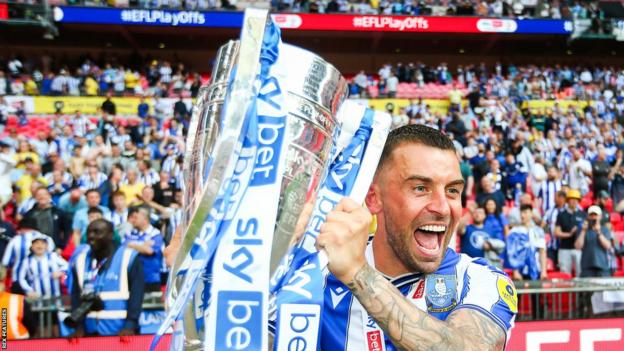 Sheffield Wednesday: Jack Hunt & David Stockdale among seven released ...