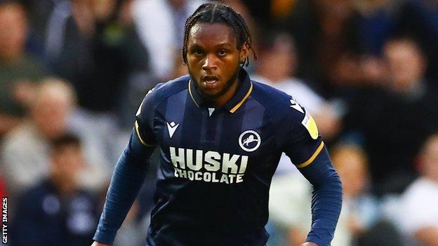 Mahlon Romeo: Portsmouth sign Millwall right-back on loan - BBC Sport