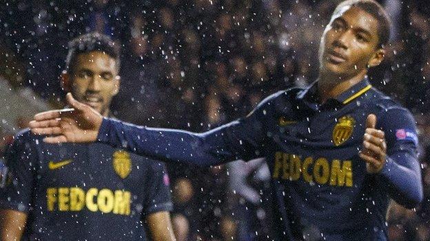 Raphael Diarra: Oldham Athletic sign former Monaco defender - BBC Sport