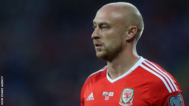 David Cotterill: Ex-Wales winger joins cousin Jordan at Barry Town ...