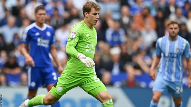 Mads Hermansen: Leicester City finding 'new solutions' to keep winning ...