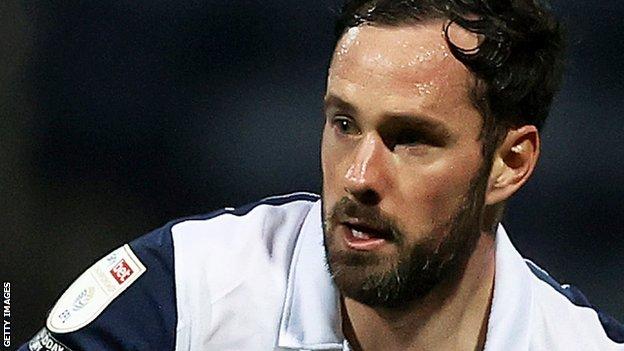 Greg Cunningham: Preston North End defender signs new two-year deal ...