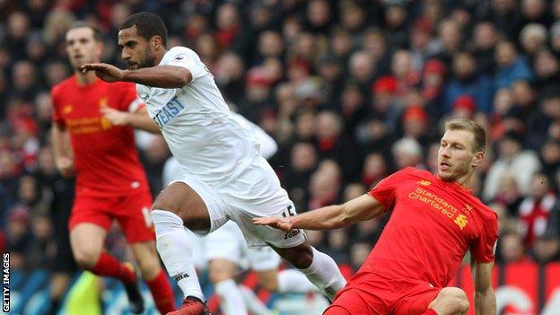 Swansea City winger Wayne Routledge signs new deal to stay at Liberty ...