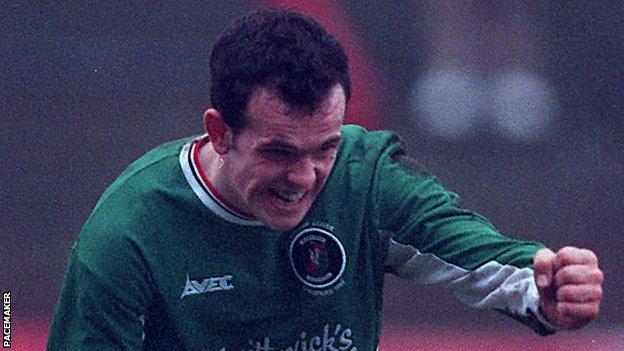 Europa League: Stuart Elliott believes mentality will be vital for ...