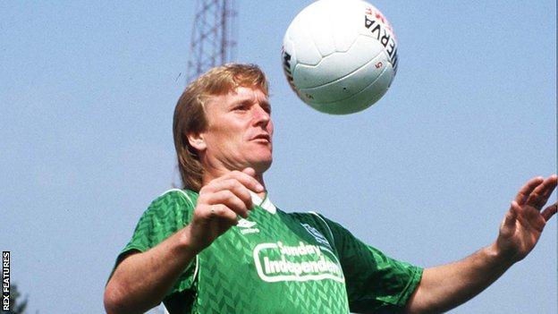 Liverpool v Plymouth: Argyle legend Tommy Tynan recalls unusual Anfield ...