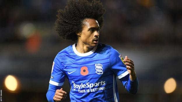 Tahith Chong: Luton Town sign former Man Utd winger from Birmingham ...