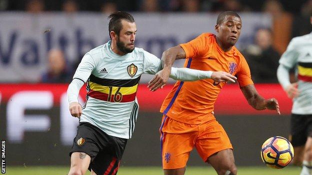 Steven Defour: Ex-Burnley midfielder joins Royal Antwerp - BBC Sport