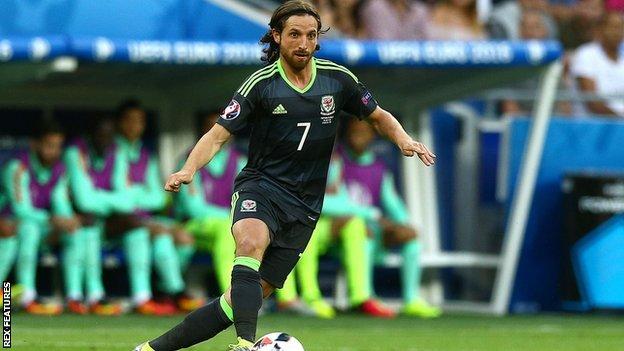Joe Allen: Ex-Liverpool midfielder says move to Stoke City not a ...