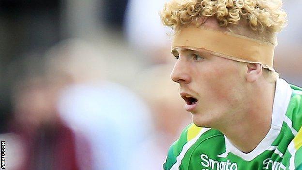 Adam O'Brien: Huddersfield Giants sign Bradford Bulls hooker - BBC Sport