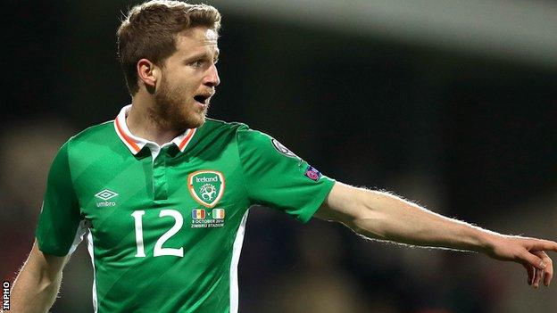 Republic of Ireland's Eunan O'Kane pulls out of France and USA games ...