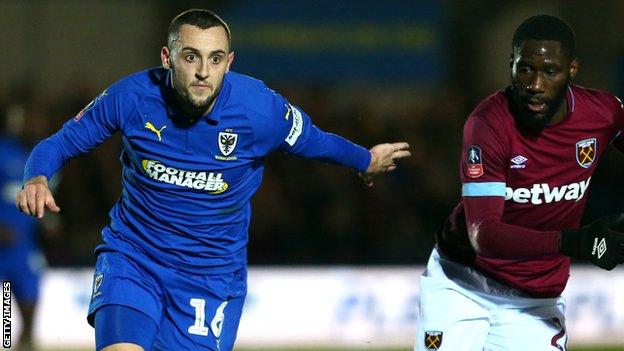 Dylan Connolly: Northampton Town sign winger from St Mirren - BBC Sport