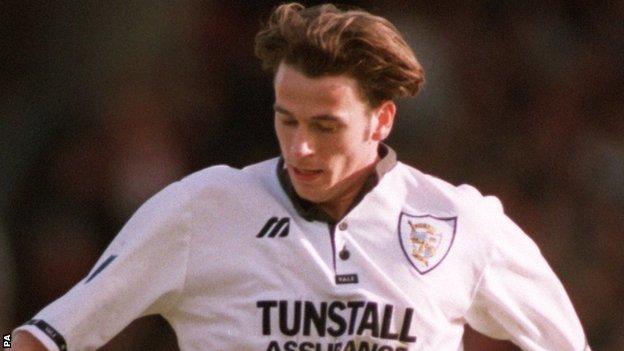 Matt Carragher: Ex-Port Vale and Wigan defender dies aged 40 - BBC Sport