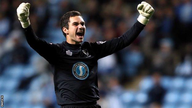 James Shea: Luton Town sign former AFC Wimbledon goalkeeper - BBC Sport