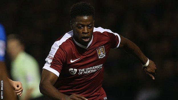 JJ Hooper: Wrexham sign former Grimsby striker on one-year deal - BBC Sport