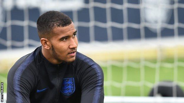 Doncaster Rovers sign Ellery Balcome & Eliott Simoes on loan until end ...