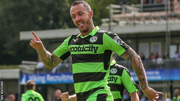Rhys Murphy: Crawley re-sign Forest Green striker on loan - BBC Sport