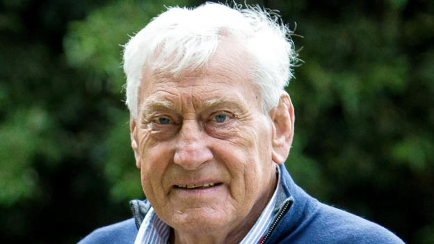 New Year Honours 2019: Willie John McBride and Harry Gregg recognised ...