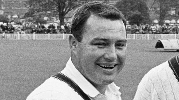 Barry Jarman: Former Australia wicketkeeper dies aged 84 - BBC Sport