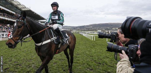Cheltenham Festival: Altior wins thrilling Queen Mother Champion Chase ...