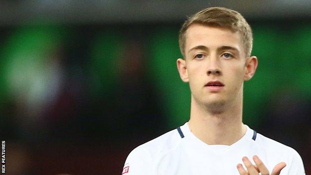 Connor Simpson: Carlisle United sign Preston striker on loan - BBC Sport