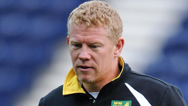 Gary Holt: Norwich City first-team coach leaves to seek boss job - BBC ...
