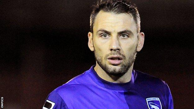 Alex Kenyon: Morecambe midfielder signs new contact - BBC Sport