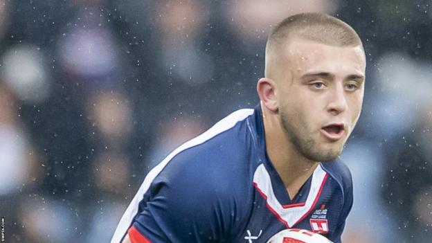 Mikey Lewis: Hull KR half-back signs new deal with Super League club to ...