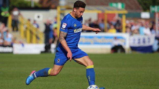 Barrow sign David Fitzpatrick following release by AFC Wimbledon - BBC ...