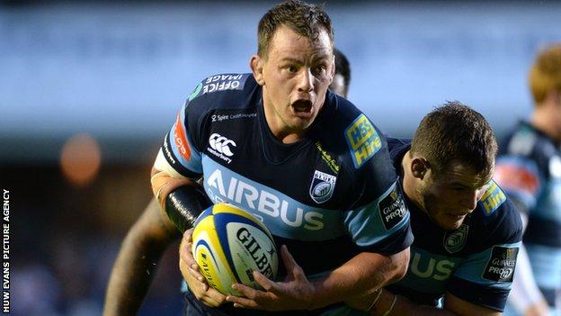 Matthew Rees: Ex-Wales captain, hooker and Lion retires - BBC Sport