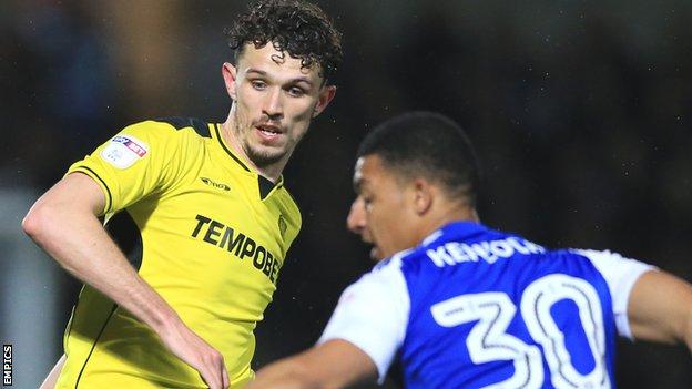 Tom Flanagan: Burton Albion defender to leave Championship club - BBC Sport