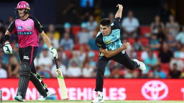 Xavier Bartlett: Kent sign Australian paceman for start of 2024 season ...