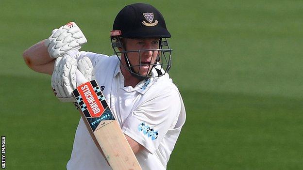 Leicestershire v Sussex: Luke Wells makes unbeaten 90 in Sussex win ...