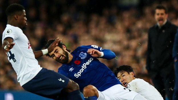 Andre Gomes: Everton midfielder to make comeback in practice match ...