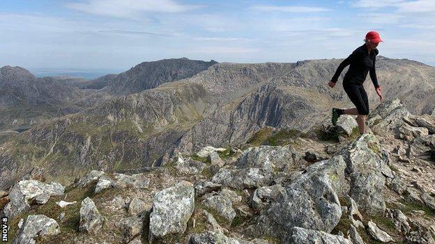 Nicky Spinks runs double Paddy Buckley Round to complete ultra-running ...