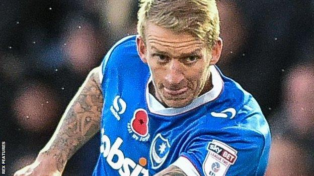 Portsmouth 4-0 Mansfield Town - BBC Sport