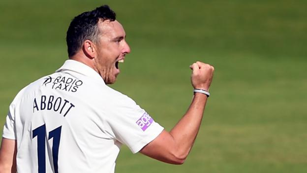 County Championship: Hampshire's Vince & Abbott star as Somerset face ...