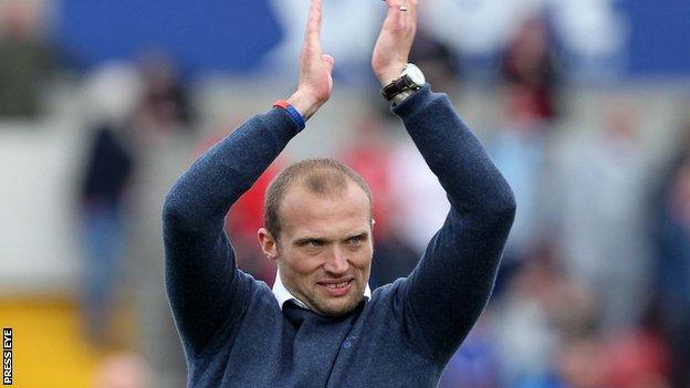 Irish Premiership: Warren Feeney to manage Ards for rest of season ...
