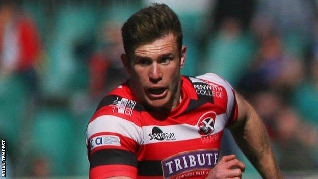 Matt Evans and Dan Koster agree new Cornish Pirates contracts - BBC Sport