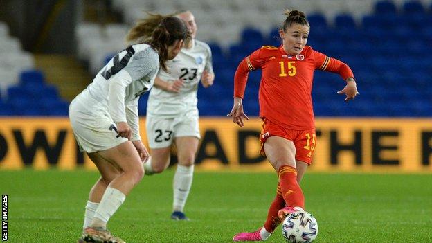 Hannah Cain: Leicester and Wales midfielder out for season with ACL ...